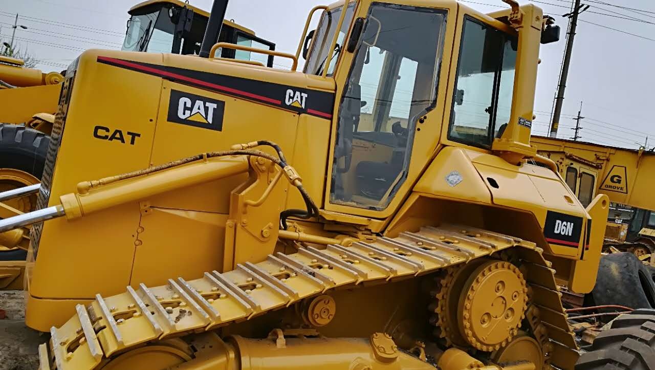 CAT D6N